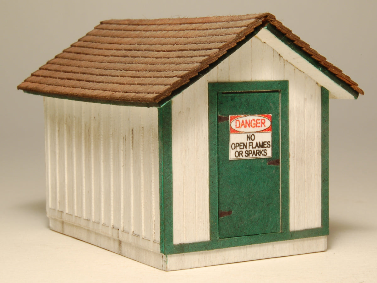 Fergus Falls MN Gasoline House - HO – GNRHS